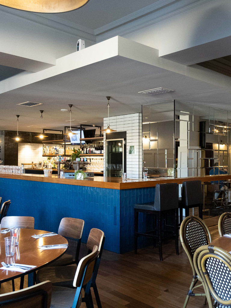 About Us - Glynde Hotel